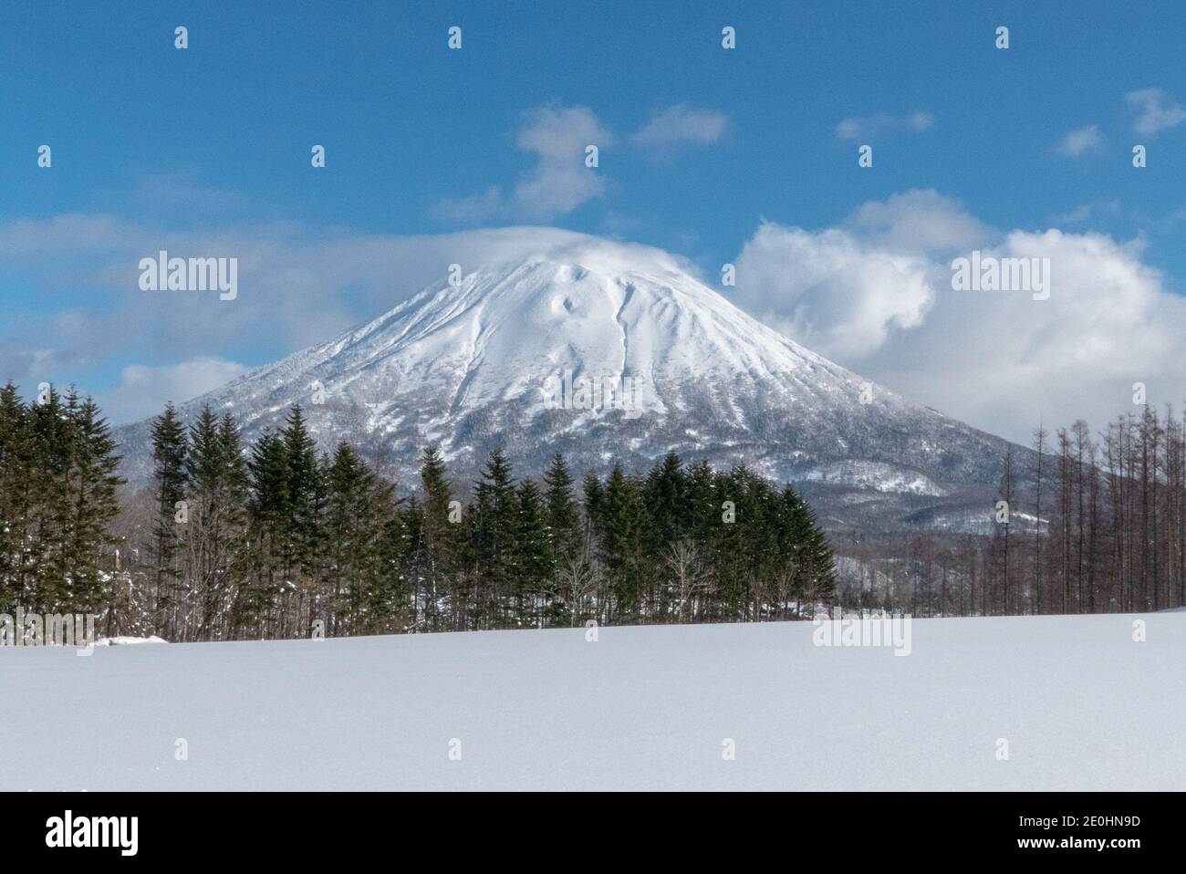 Mt youtei niseko japan hi-res stock photography and images - Alamy