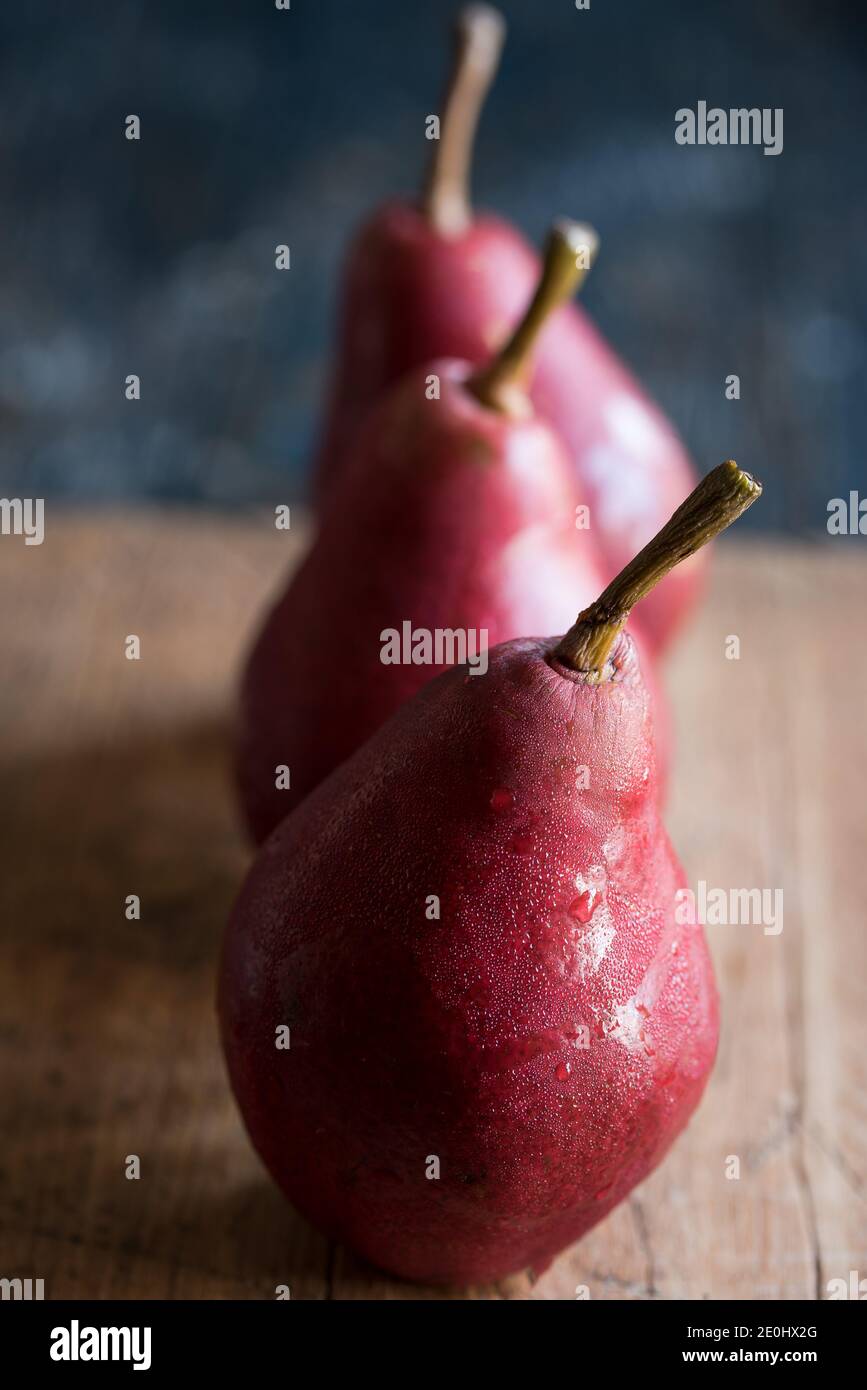 Red pears hi-res stock photography and images - Alamy