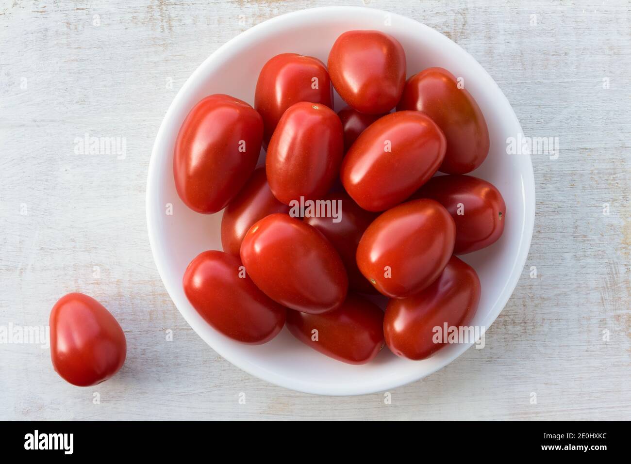 Red Grape Tomatoes Stock Photo - Alamy