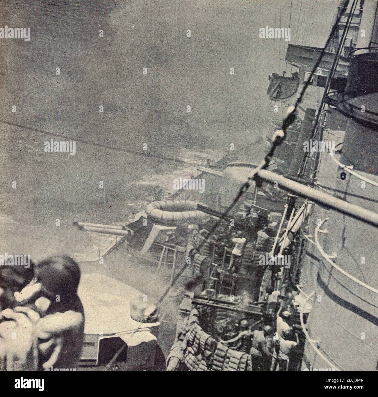 THE MEDITERRANEAN SEA - 1941: The Italian war ship in the Mediterranean ...