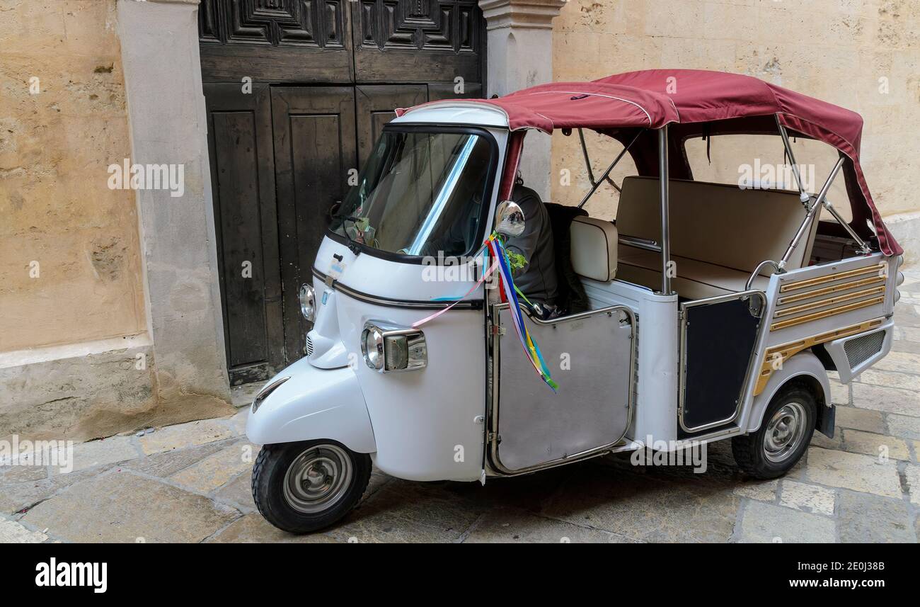 Three wheeled motor vehicle hi-res stock photography and images - Alamy