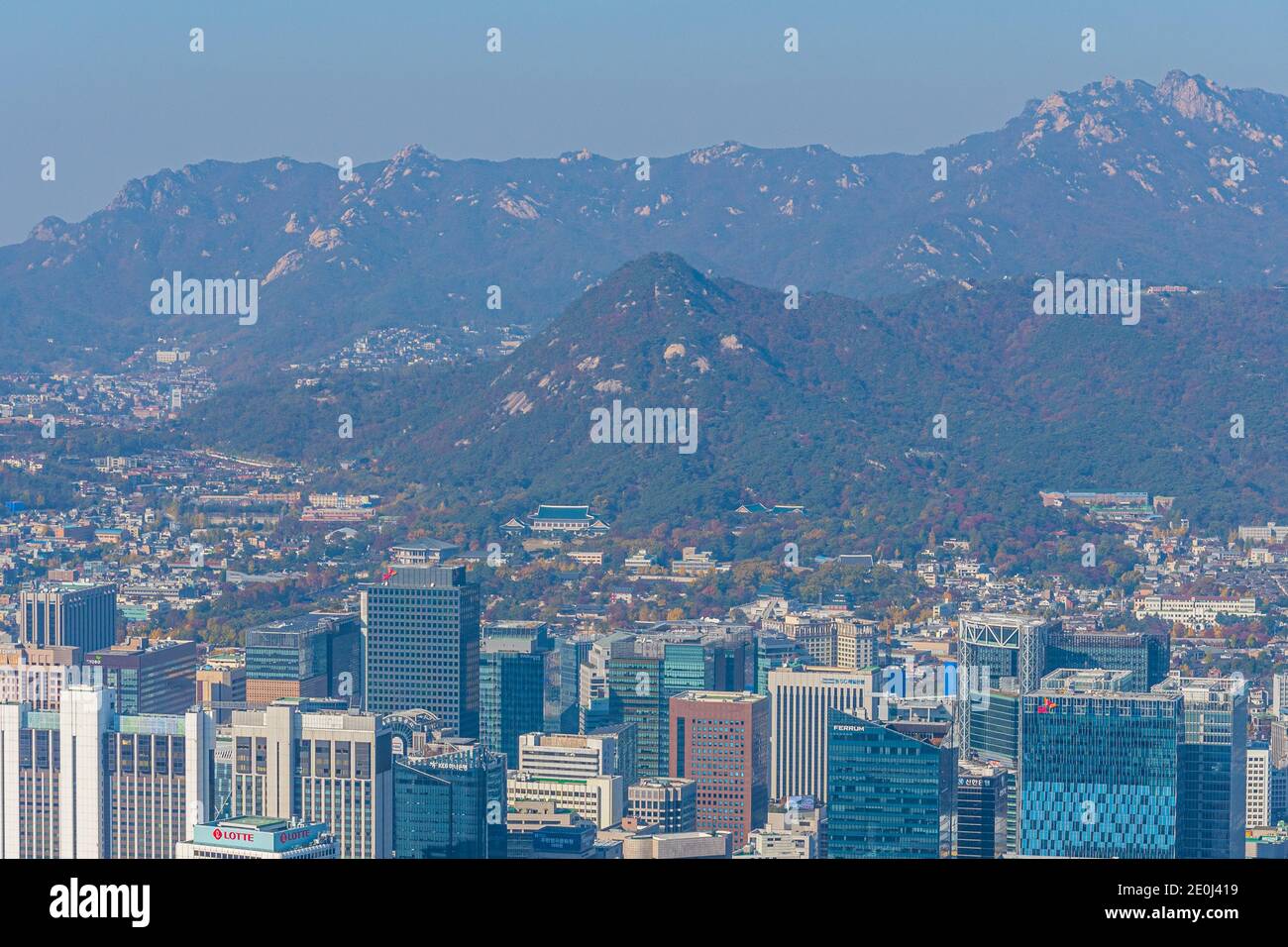 SEOUL, KOREA, NOVEMBER 7, 2019: Aerial view of downtown seoul from ...
