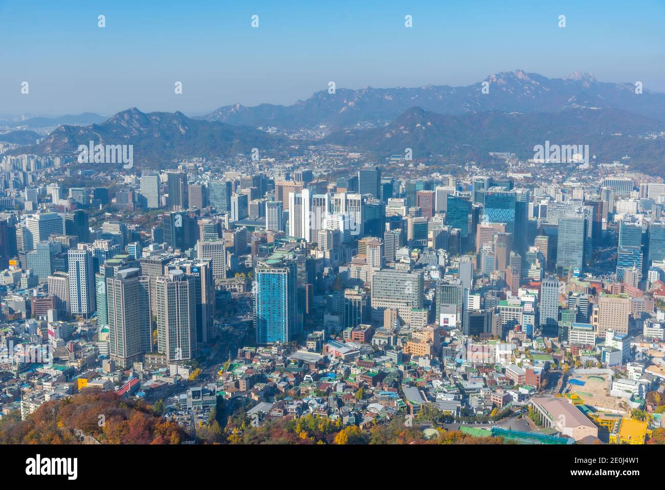 Seoul skyline namsan tower 2019 hi-res stock photography and images - Alamy