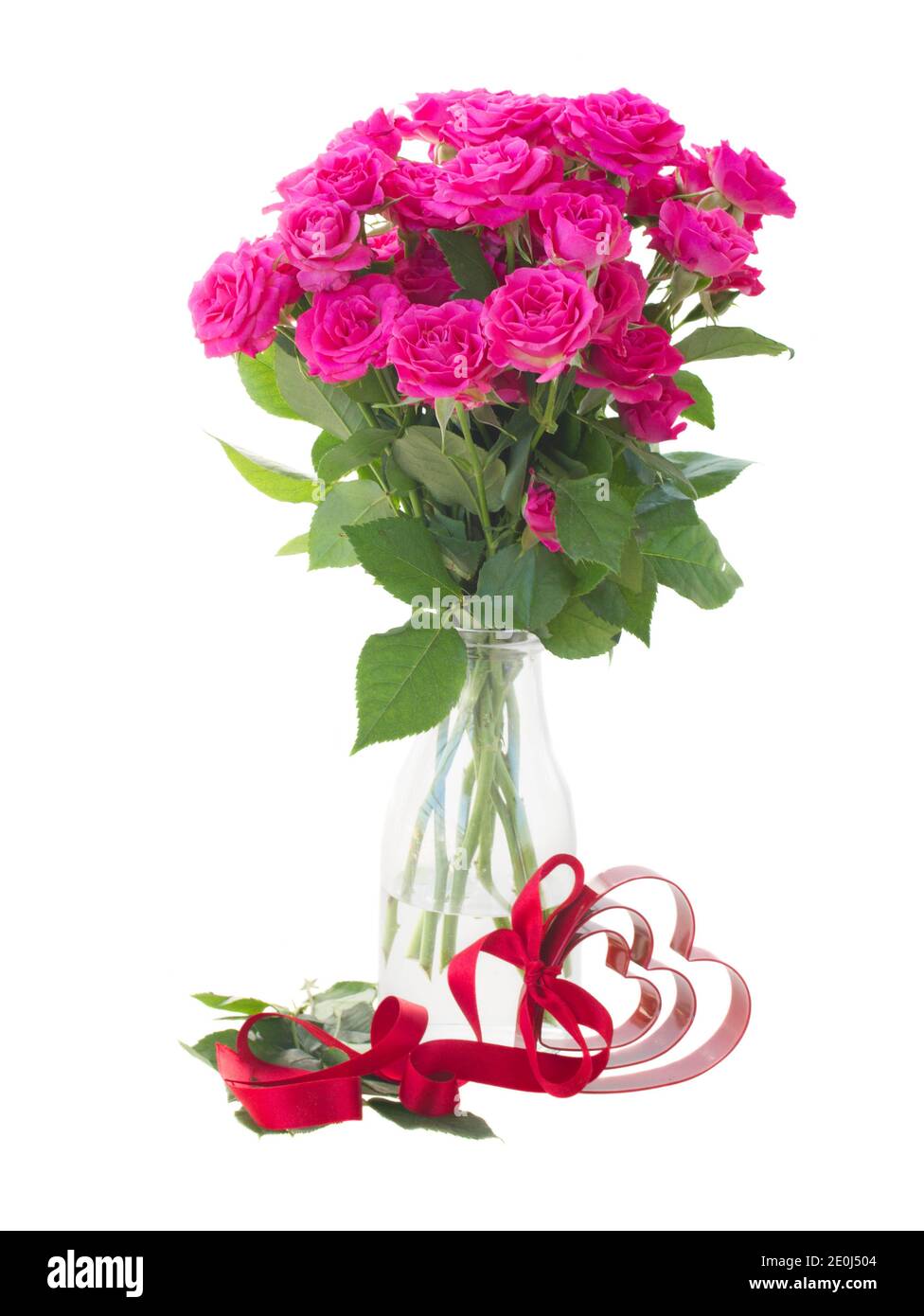 Heap fresh pink roses hi-res stock photography and images - Alamy