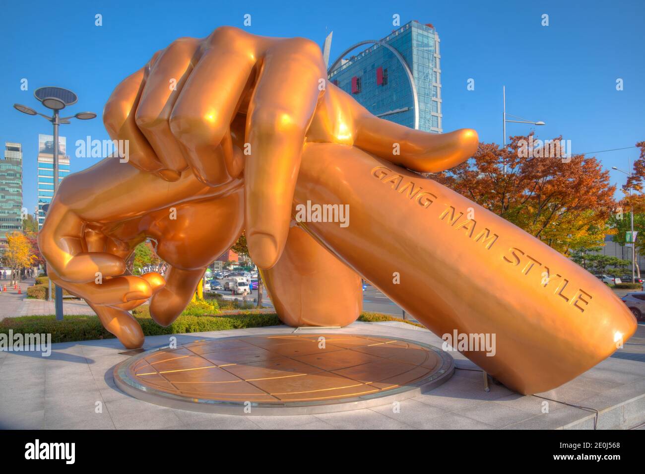 SEOUL, KOREA, NOVEMBER 7, 2019: Gangnam style monument in Seoul ...