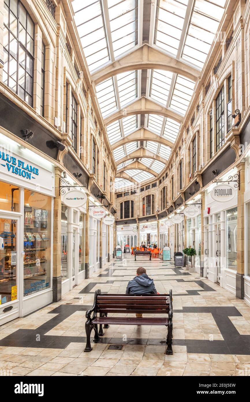 The arcade at worthing hi-res stock photography and images - Alamy