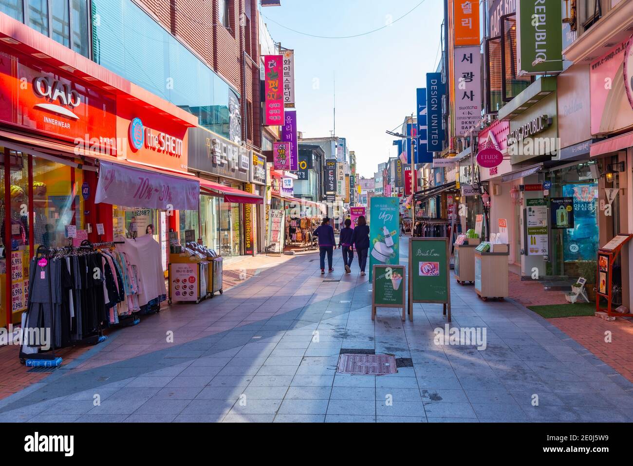 Downtown mokpo hi-res stock photography and images - Alamy