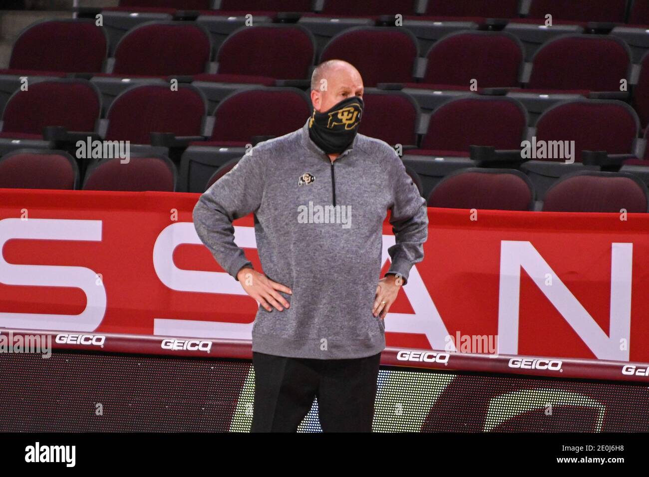 Colorado buffaloes head coach tad boyle hi-res stock photography and ...