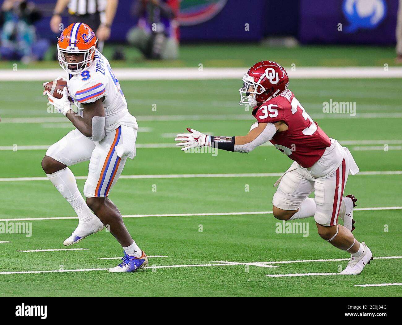 Zipperer hi-res stock photography and images - Alamy