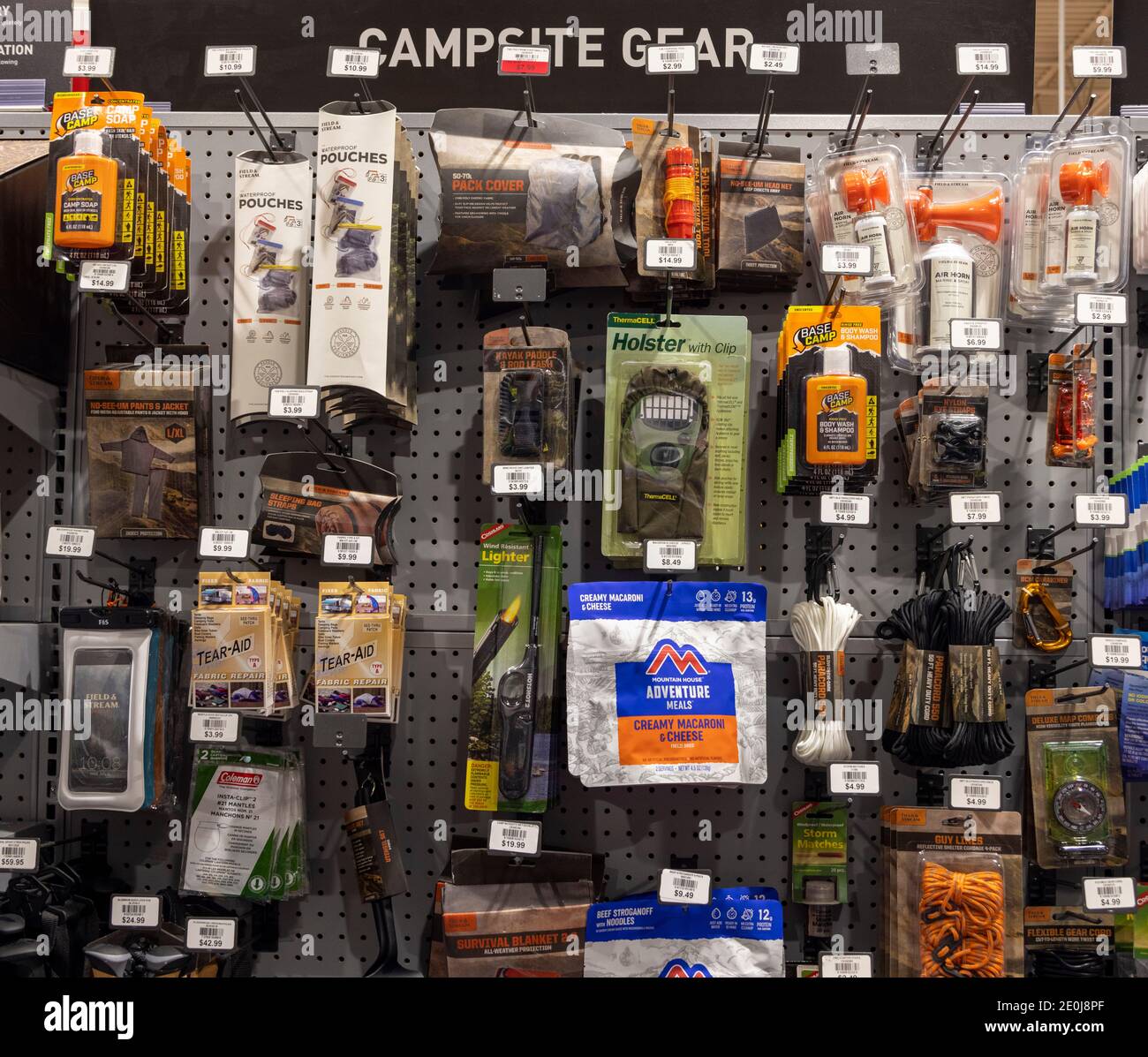Camping Meals Hi Res Stock Photography And Images Alamy