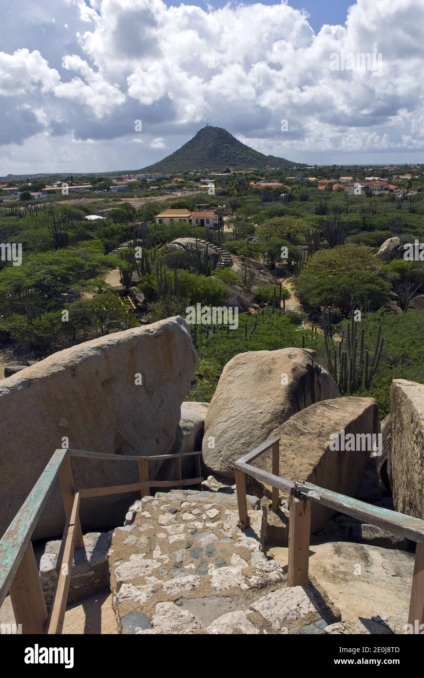 Igneous rock tonalite hi-res stock photography and images - Alamy