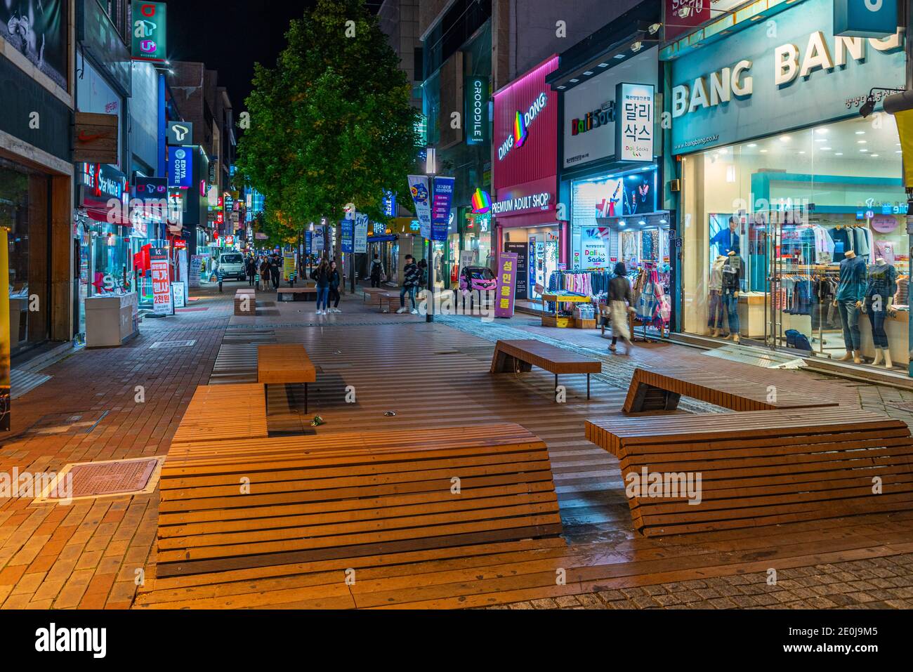 Daegu downtown night hi-res stock photography and images - Alamy