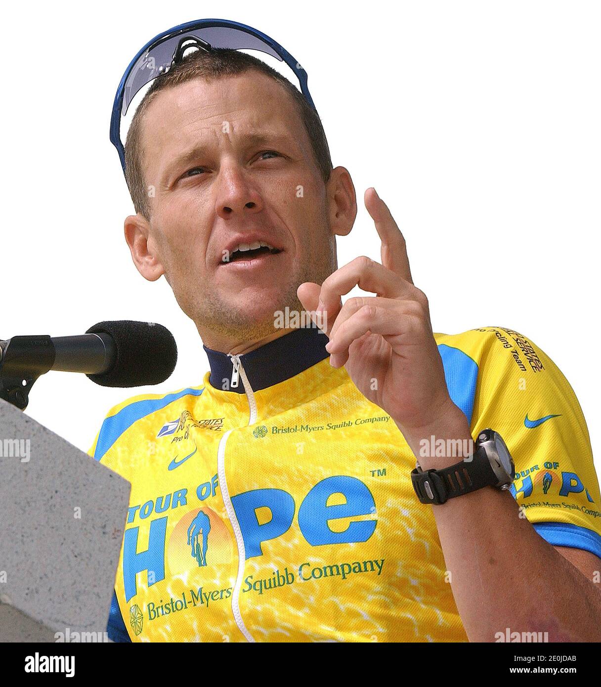 Lance Armstrong has announced he will stop fighting a barrage of drug ...