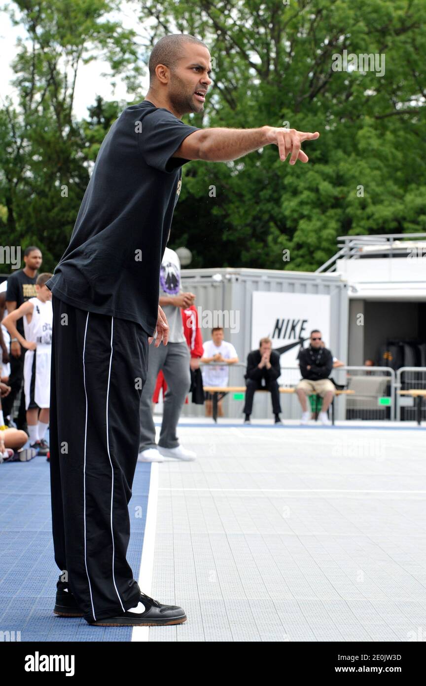 France Basketball National Team High Resolution Stock Photography and ...