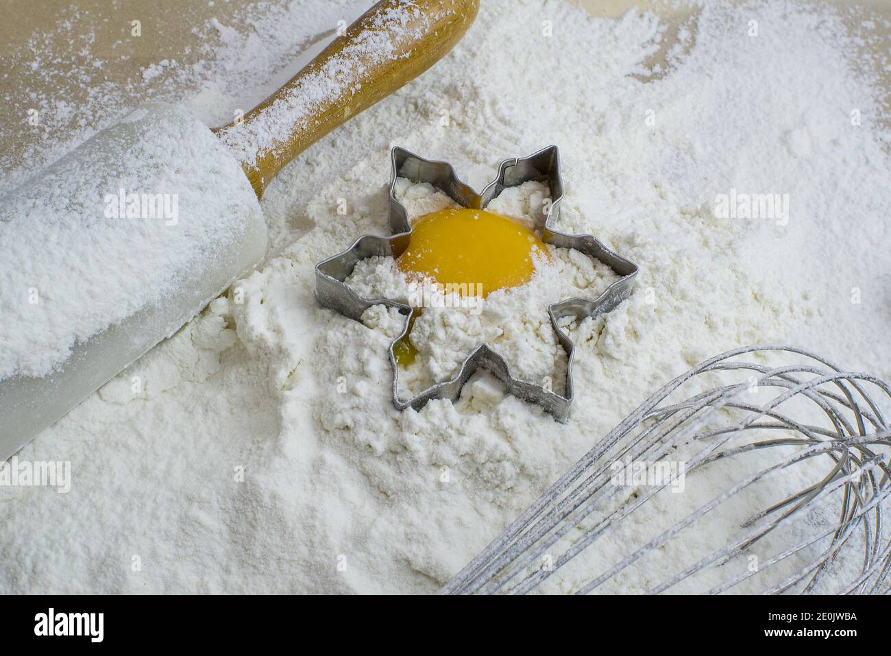 photo of home baking scene Stock Photo - Alamy