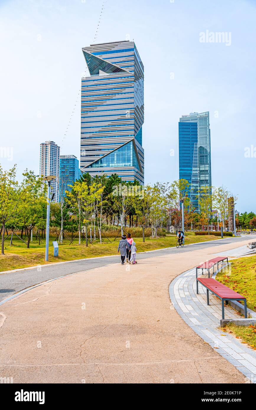 INCHEON, KOREA, OCTOBER 25, 2019: G-Tower at Songdo Central park at ...