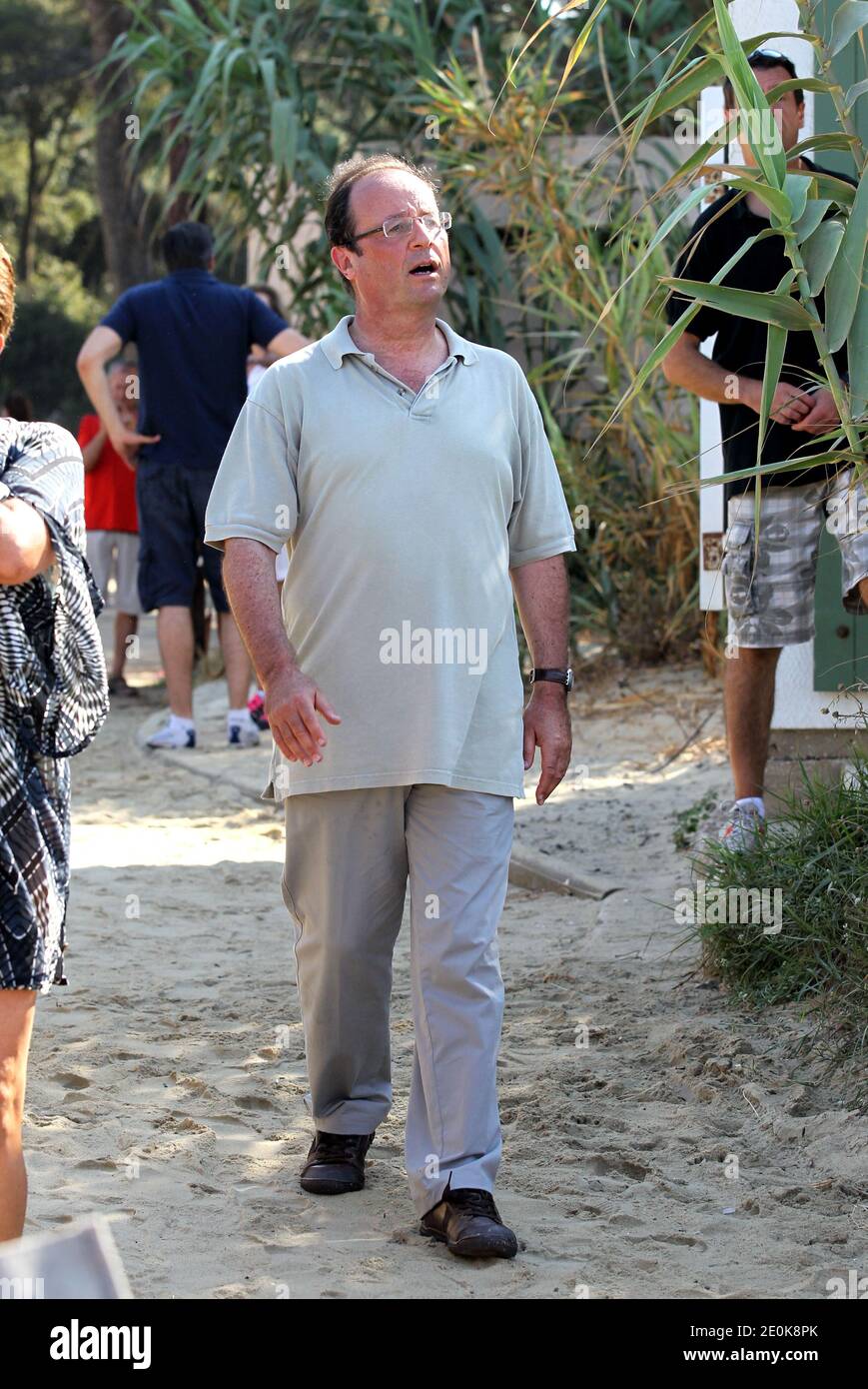François hollande beach hi-res stock photography and images - Alamy