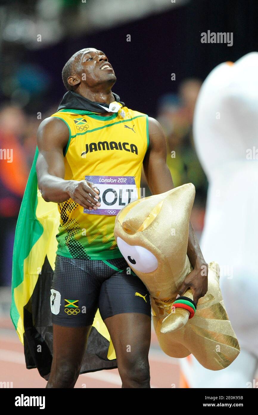 Usain bolt 2012 olympics 100 hi-res stock photography and images - Alamy