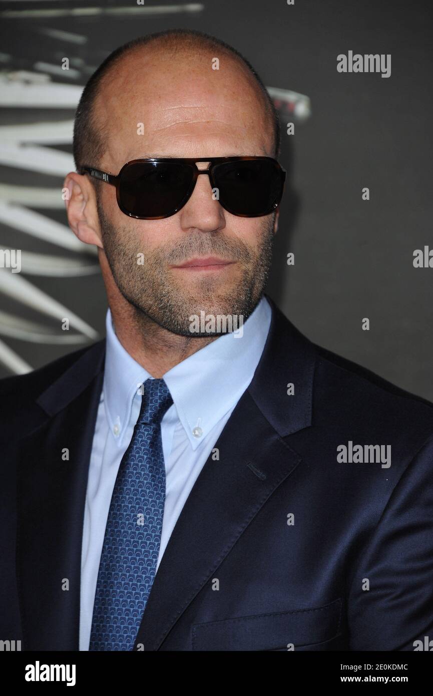 Jason Statham arrives at Lionsgate Films' The Expendables 2 premiere in ...