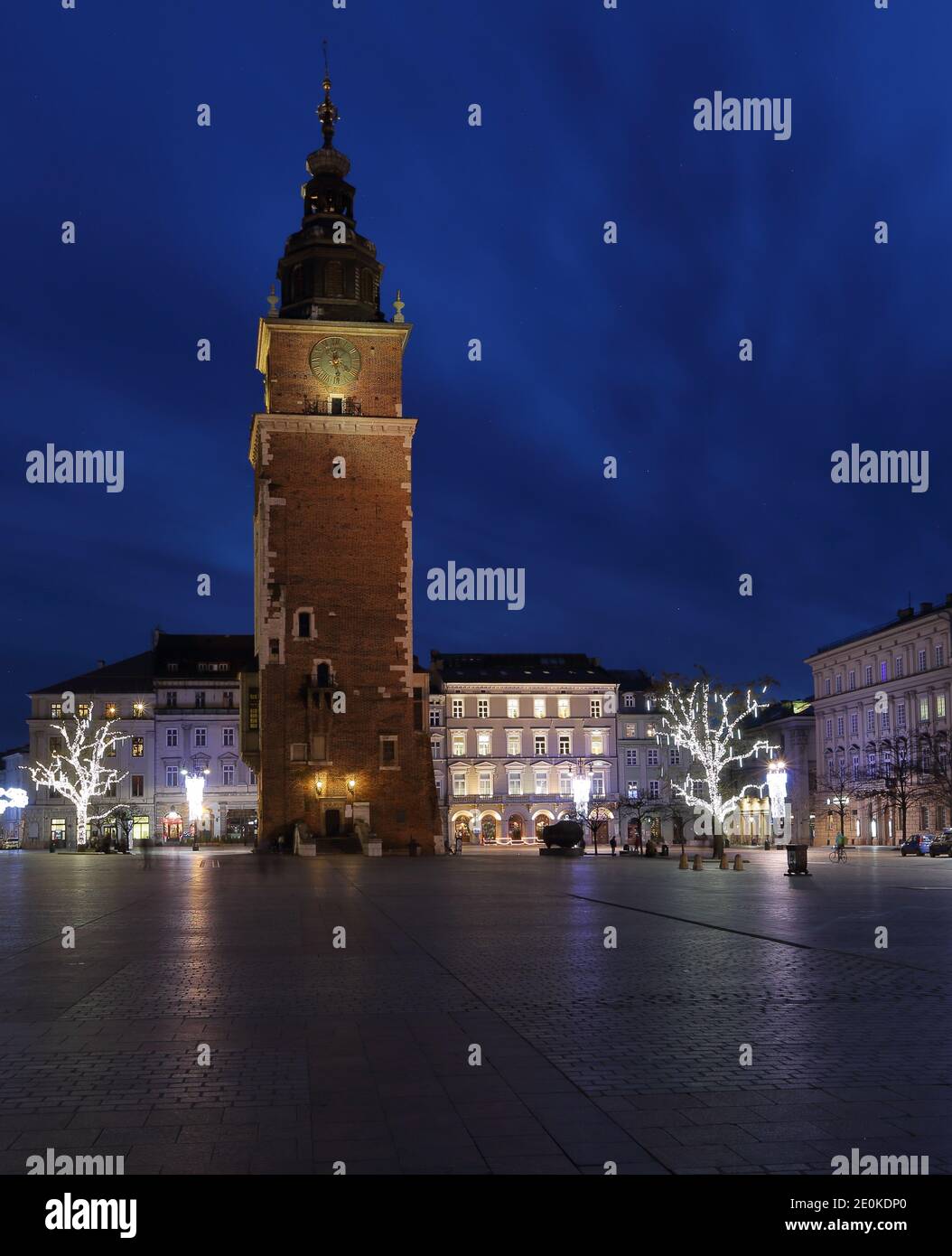Empty krakow main market square hi-res stock photography and images - Alamy