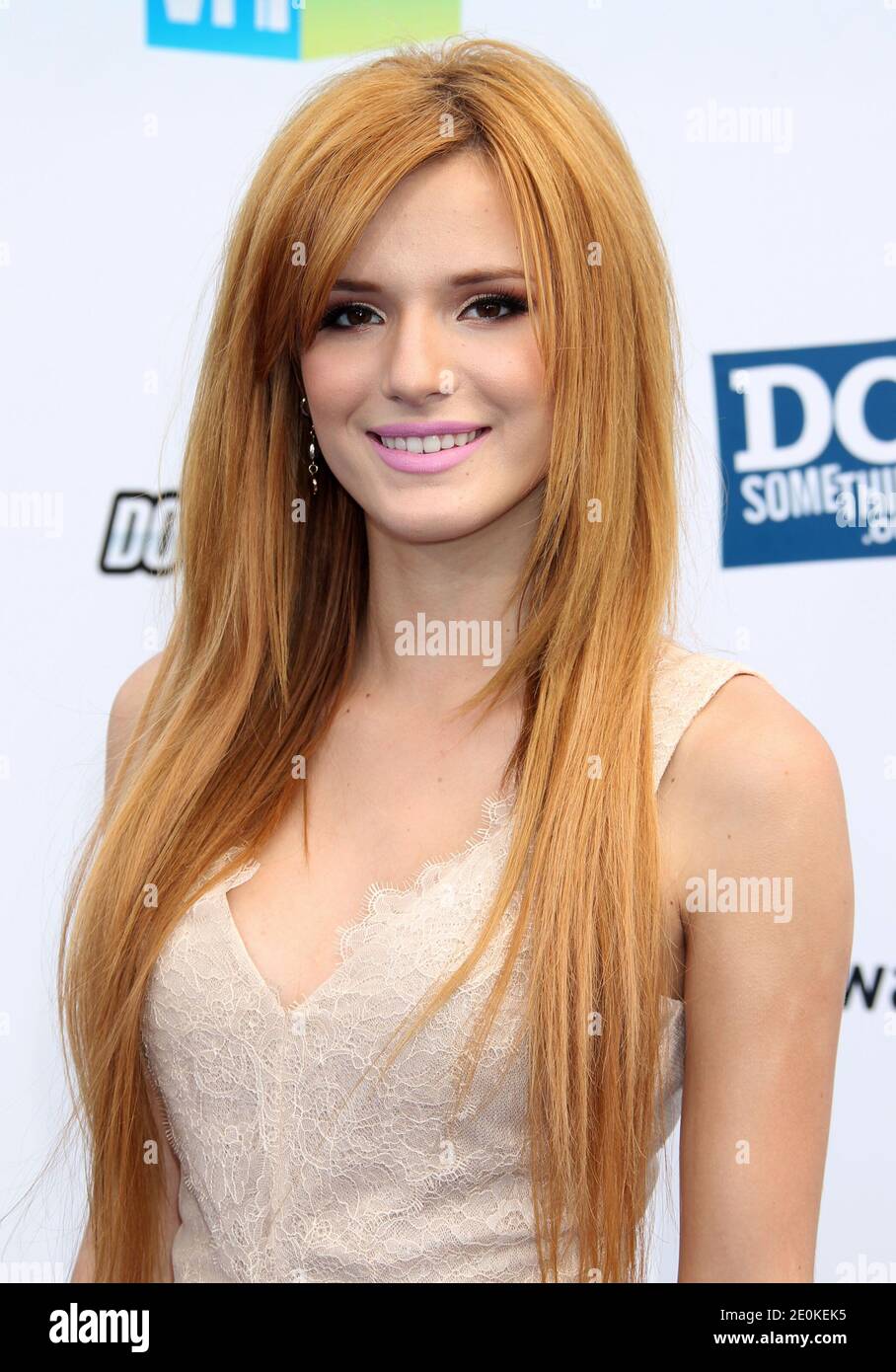 Bella Thorne arriving for the 2012 Do Something! Awards at Barker ...