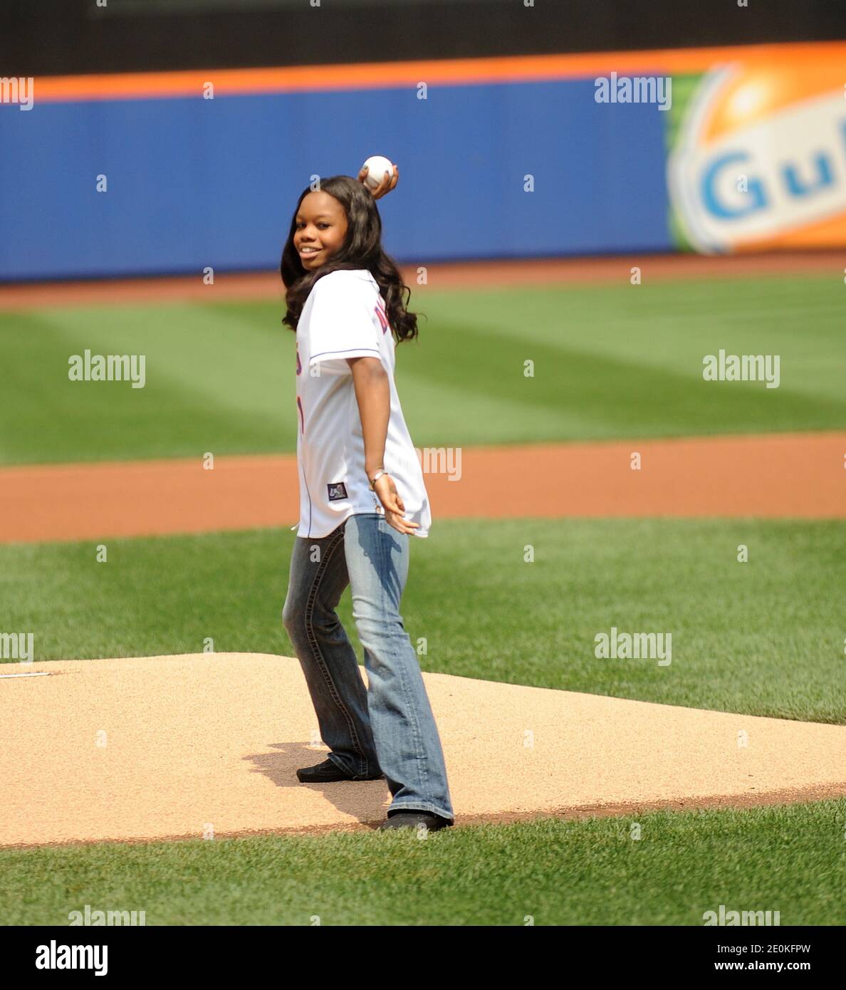 Us gymnast hi-res stock photography and images - Alamy