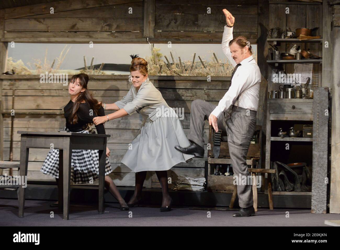 Manon Gilbert, Viviane Marcenaro and Philippe Lelievre performing new ...