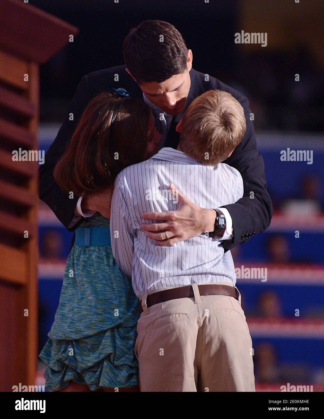 Lisa ryan hi-res stock photography and images - Alamy