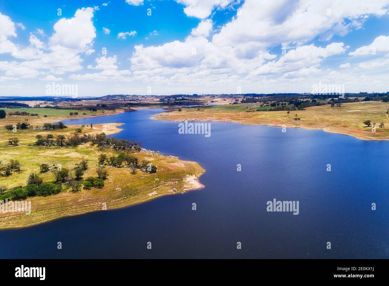 Snake shaped Oberon lake above Oberon dam on Fish river in Australian ...