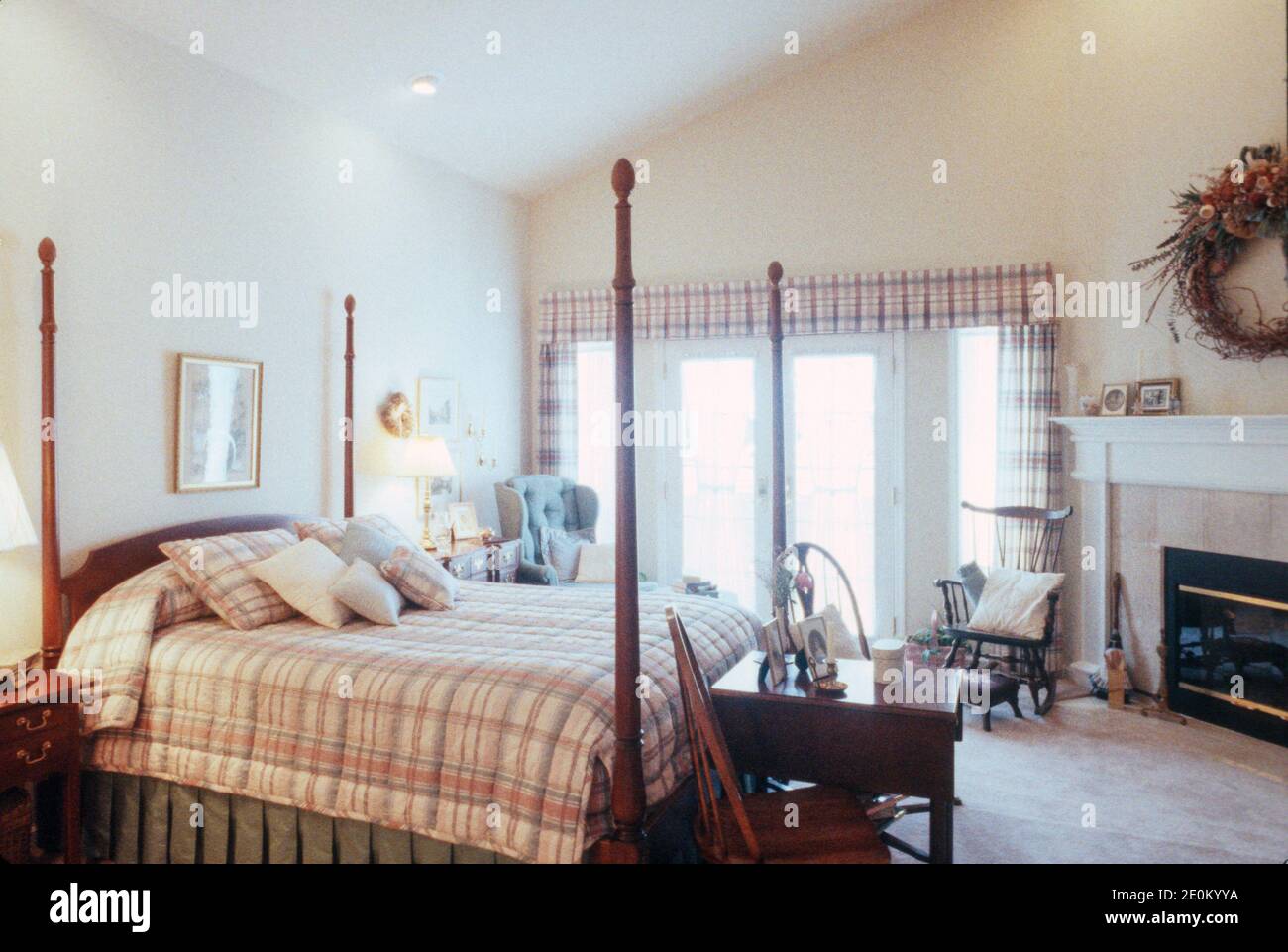 Designer 1990s bedroom, California, USA Stock Photo - Alamy