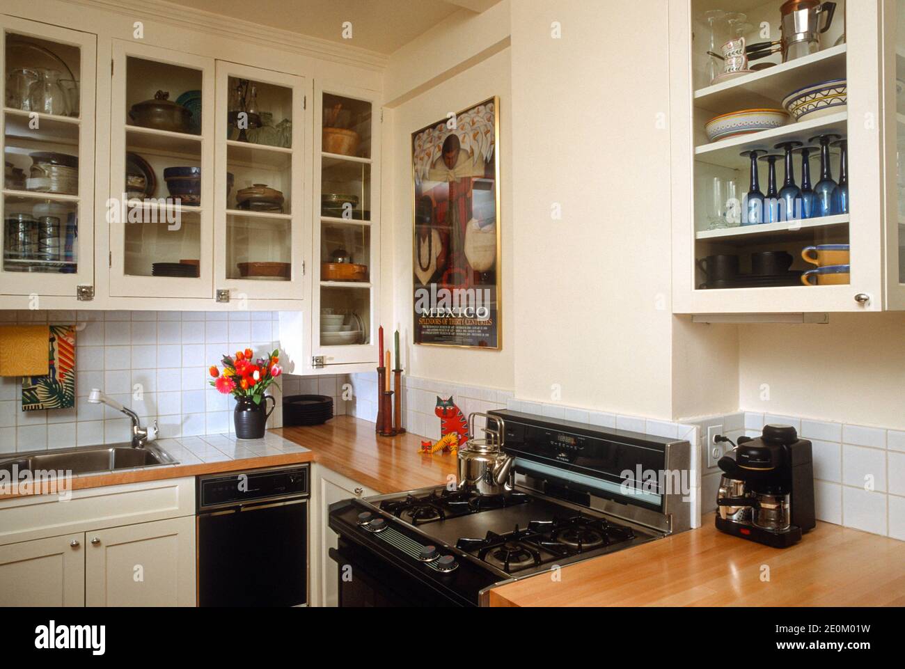 1990s new york apartment hi-res stock photography and images - Alamy