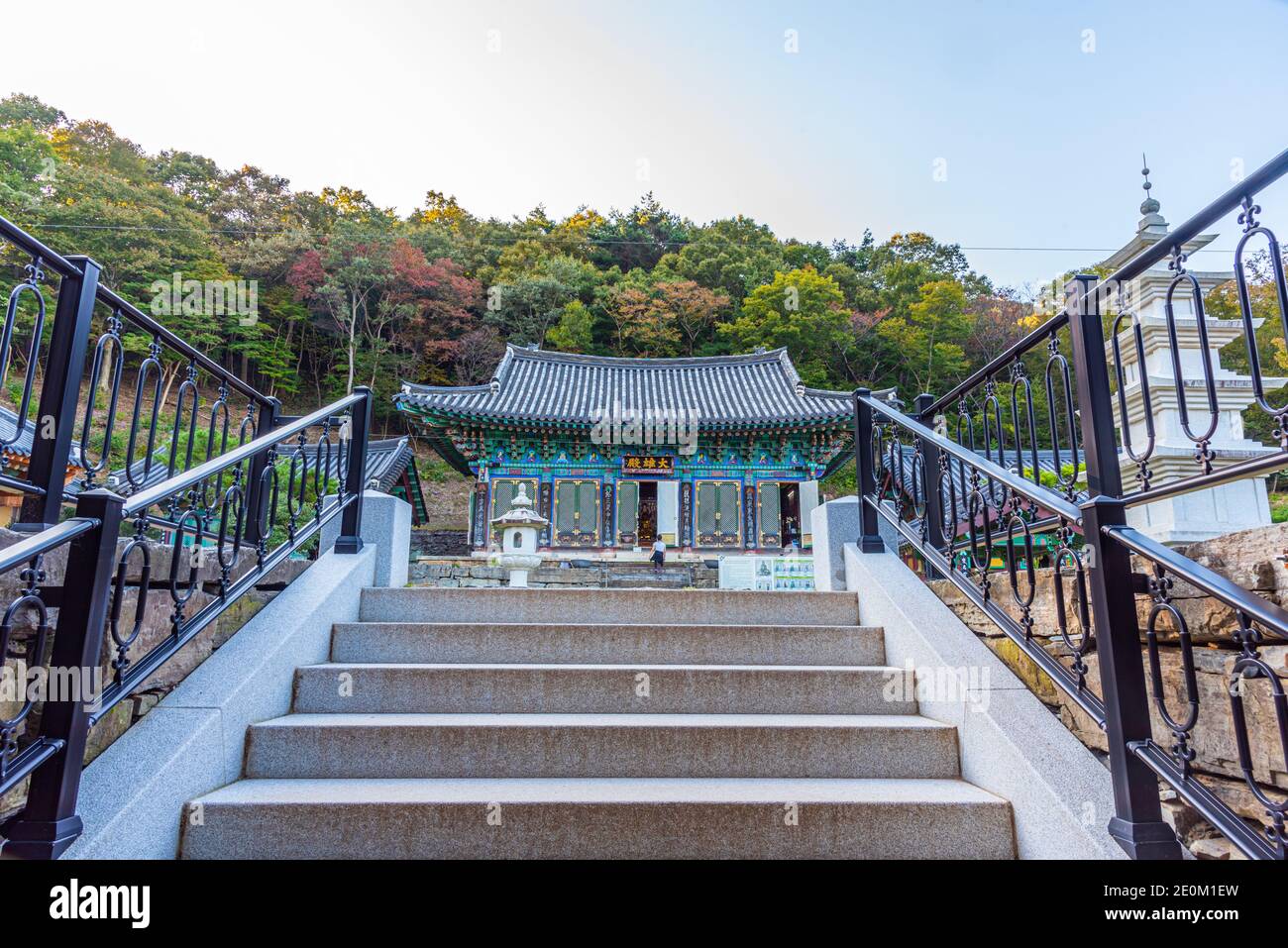 Gwangju memorial park hi-res stock photography and images - Alamy