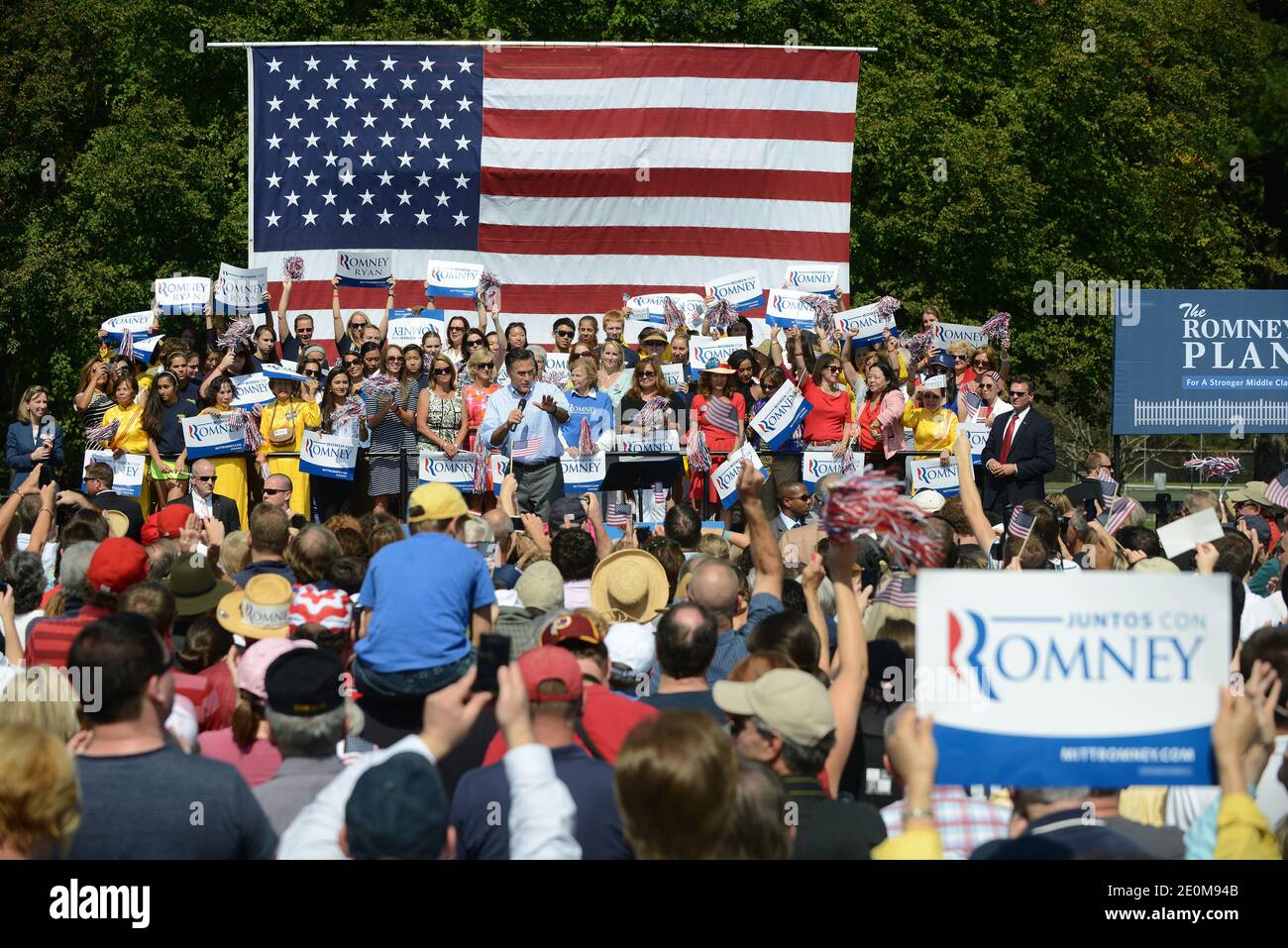 Republican presidential candidate Mitt Romney holds a campaign rally at ...
