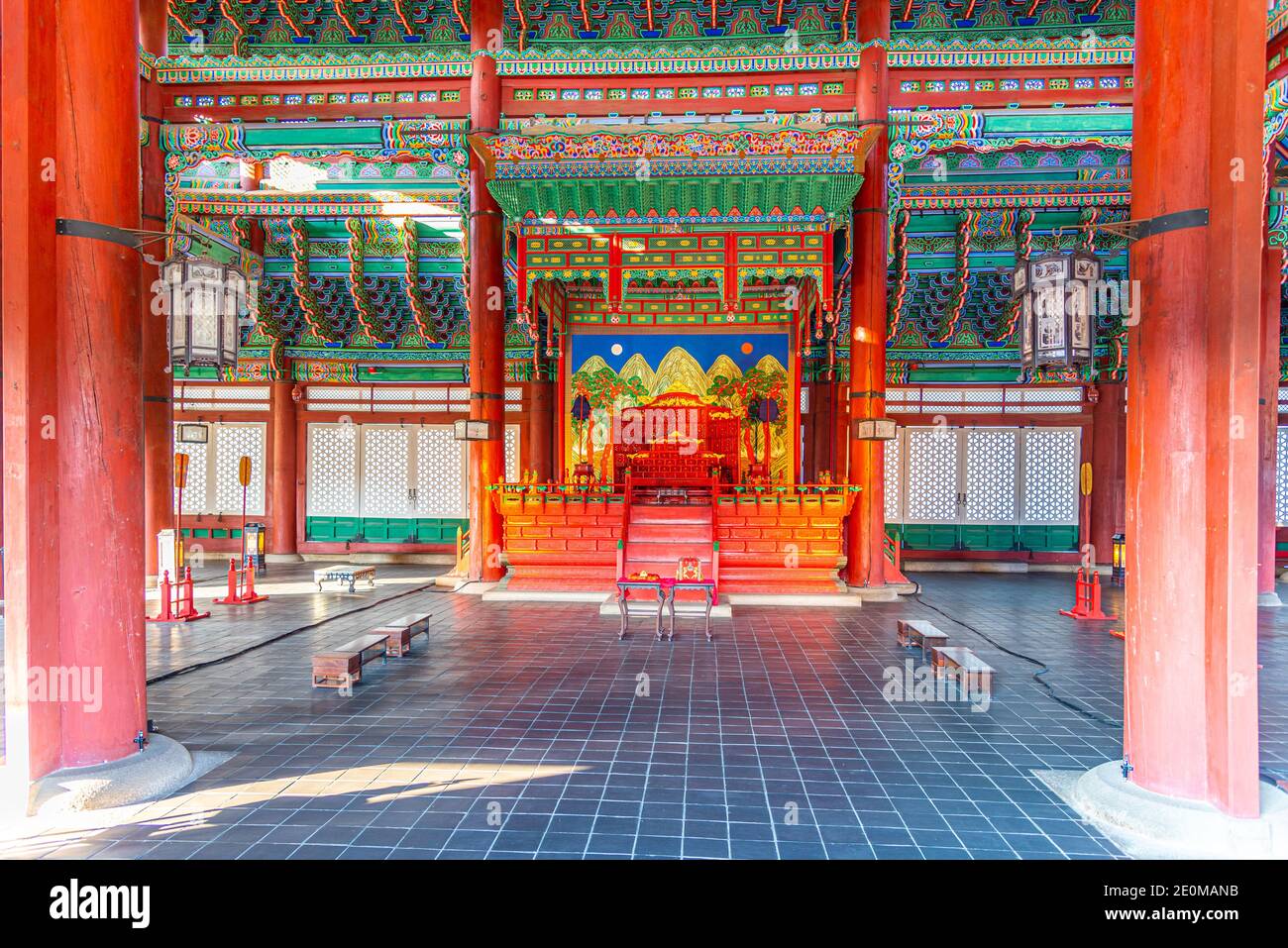 SEOUL, KOREA, OCTOBER 19, 2019: Throne chamber of Gyeongbokgung Palace ...