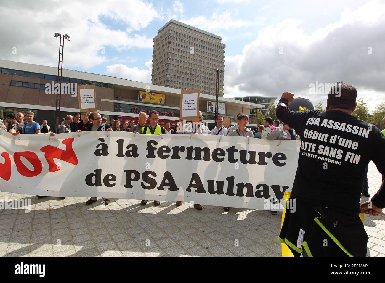 Employees of French automaker Peugeot-Citroen (PSA) protest against PSA ...