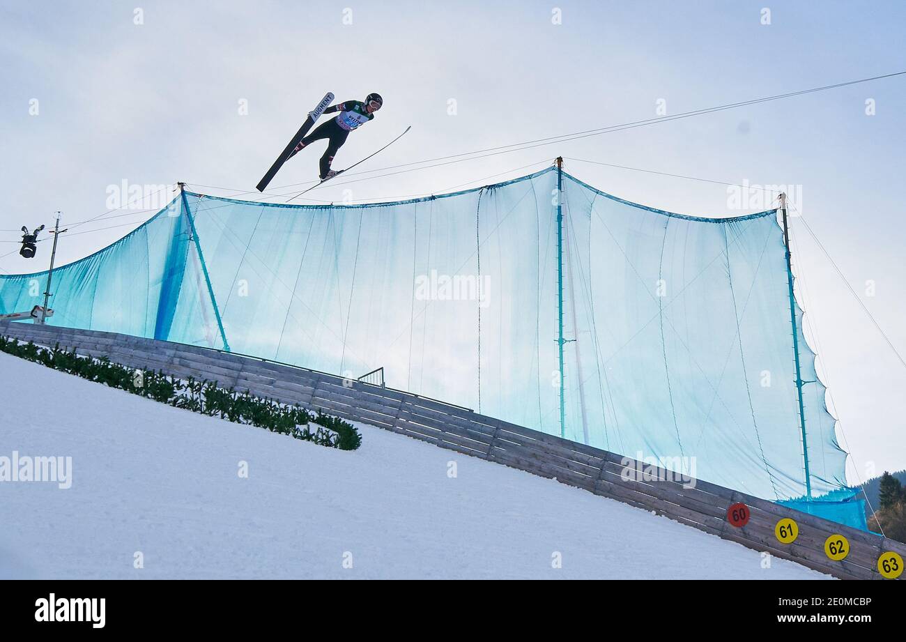 Markus SCHIFFNER, AUT in action with wind net, windnetz, windschutz ...