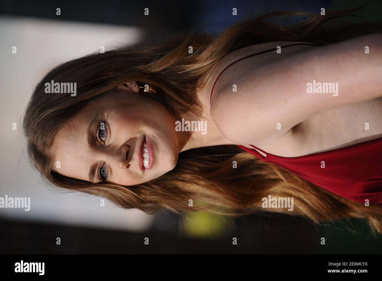 Amy Adams arrives at Warner Bros. Pictures' 'Trouble With The Curve ...