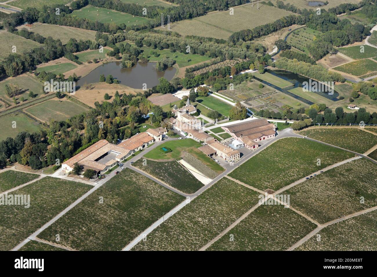 Chateau lafite rothschild bordeaux hi-res stock photography and images ...