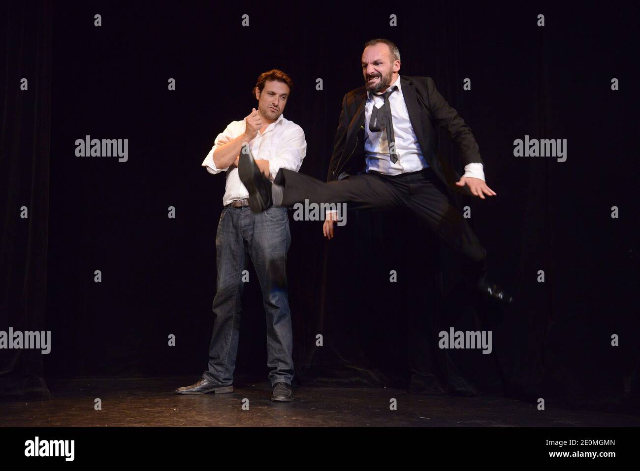 David Salles and Btuno Salomone in the play 'David Salles Pete Les ...