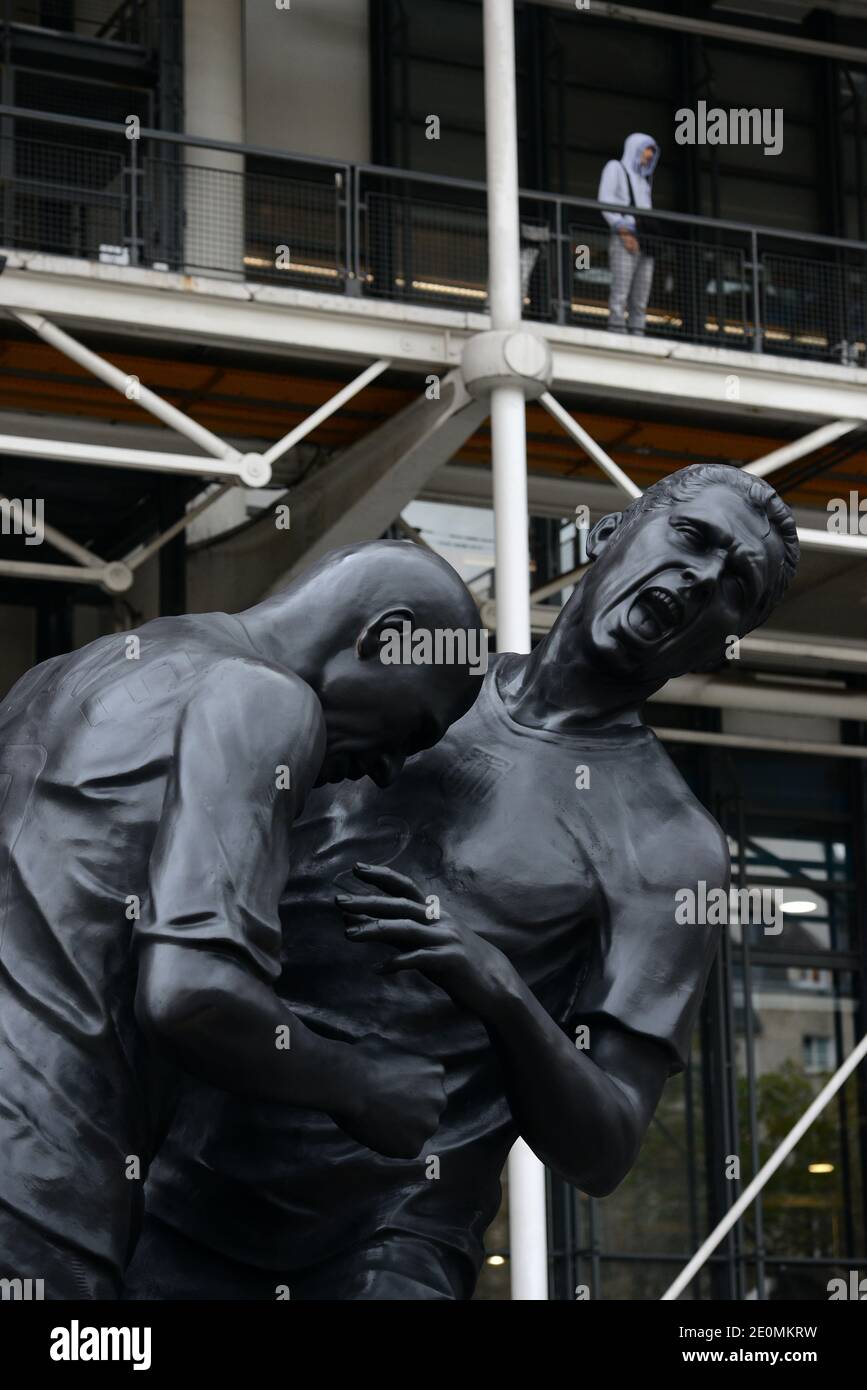 Zinedine Zidane Headbutt Statue