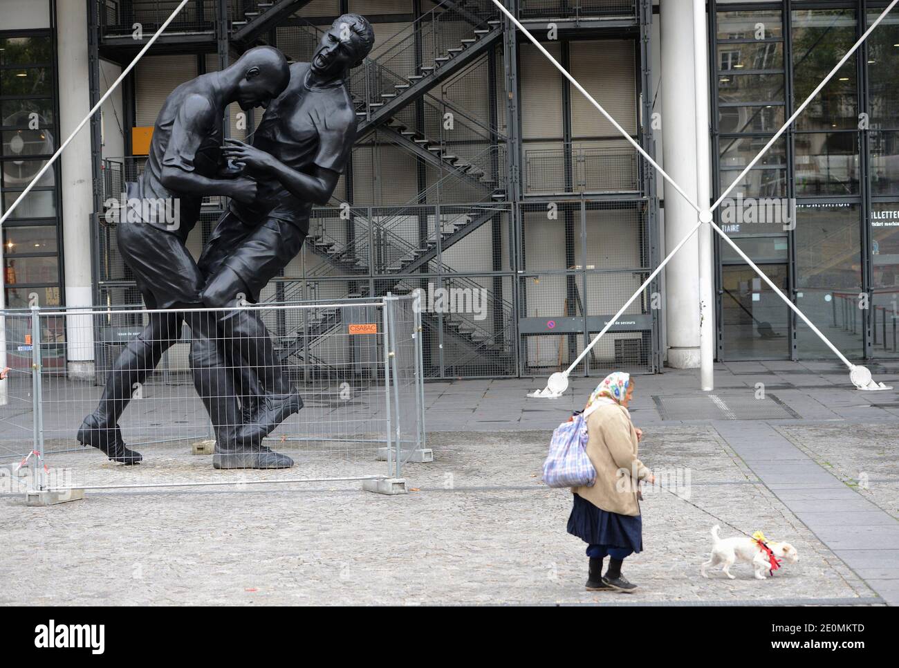 Zinedine Zidane Headbutt Statue