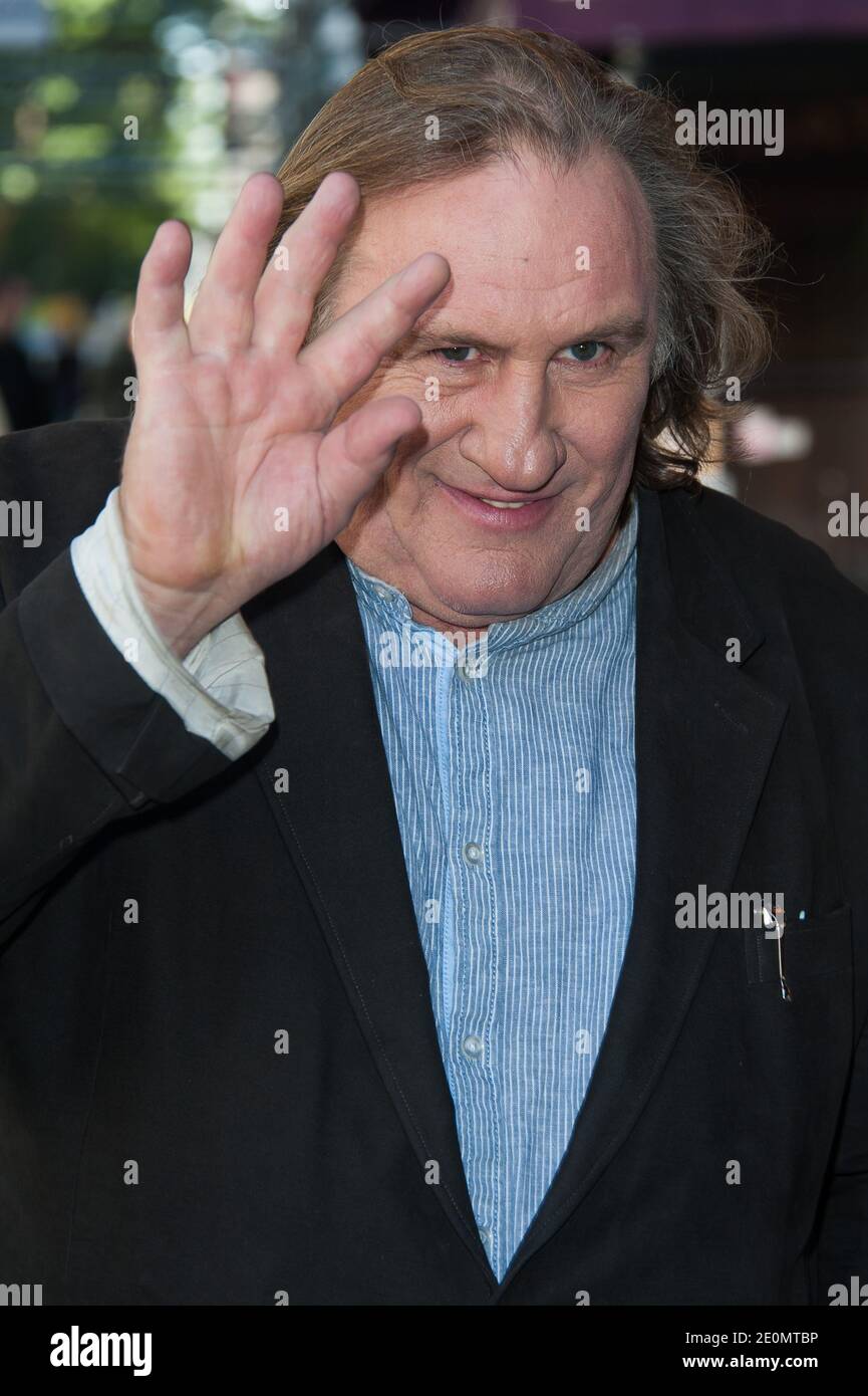 Gerard Depardieu arriving for the premiere of the movie 'Asterix et ...