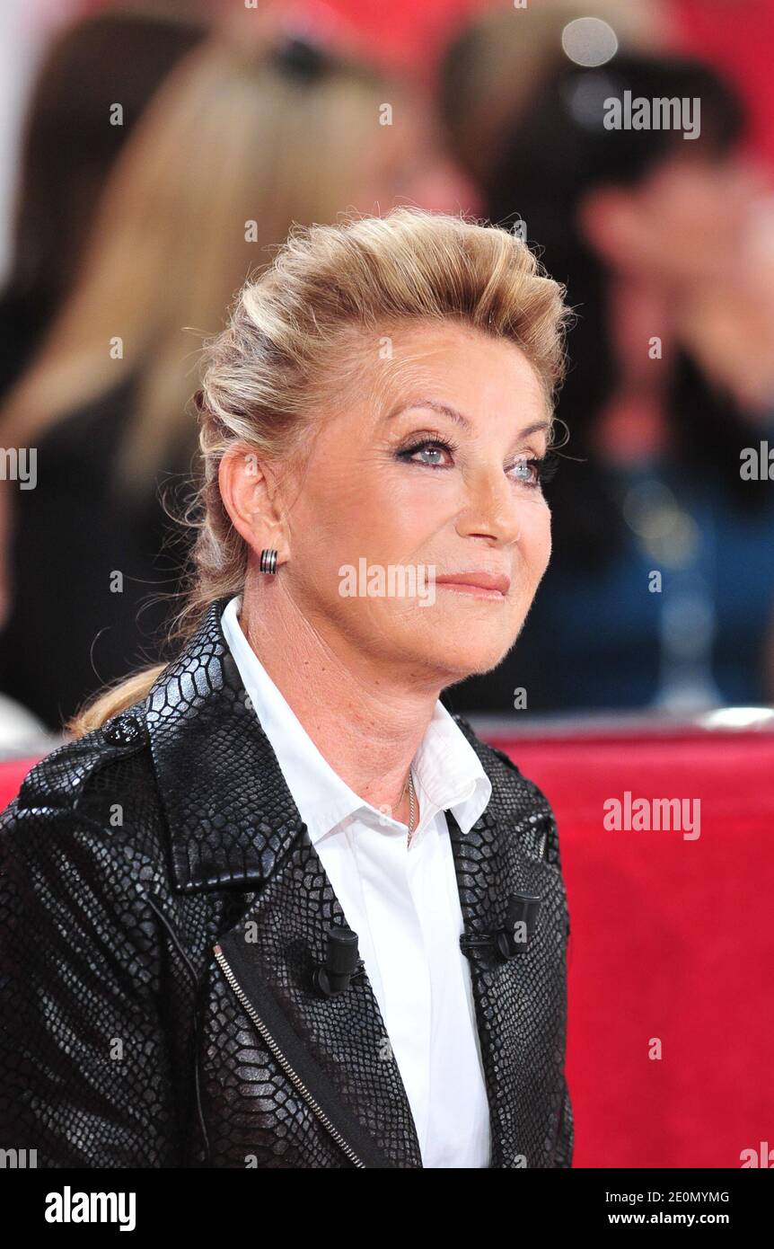 Sheila chanteuse hi-res stock photography and images - Alamy