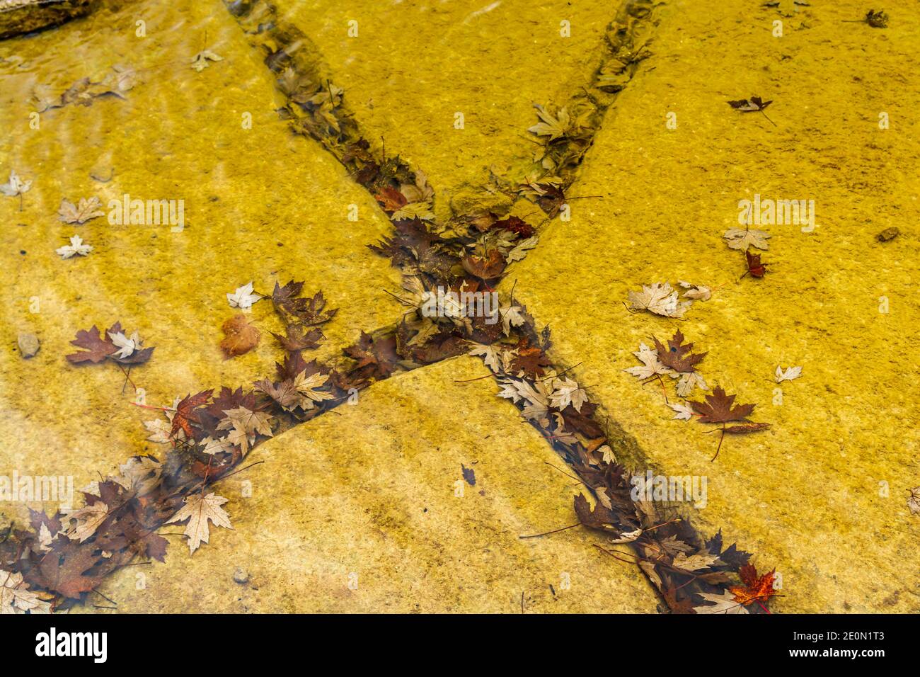 Crowe bridge hi-res stock photography and images - Alamy