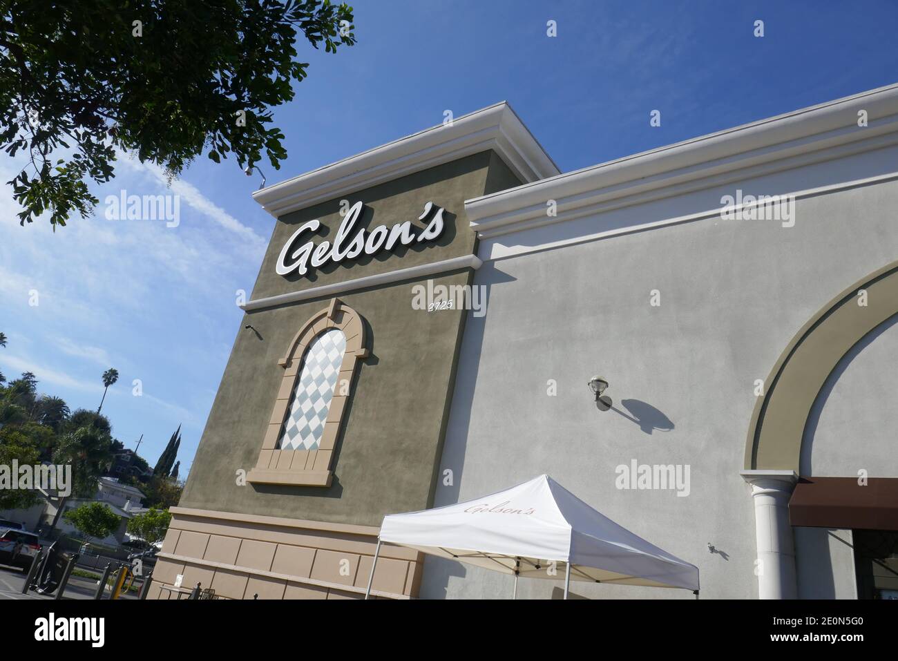 Walt disney animation studio view hi-res stock photography and images ...