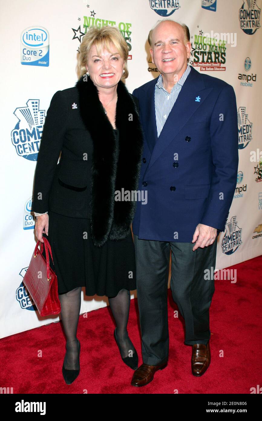 New York, NY, USA. 15 October, 2006. Bob Wright, Suzanne Wright at the ...