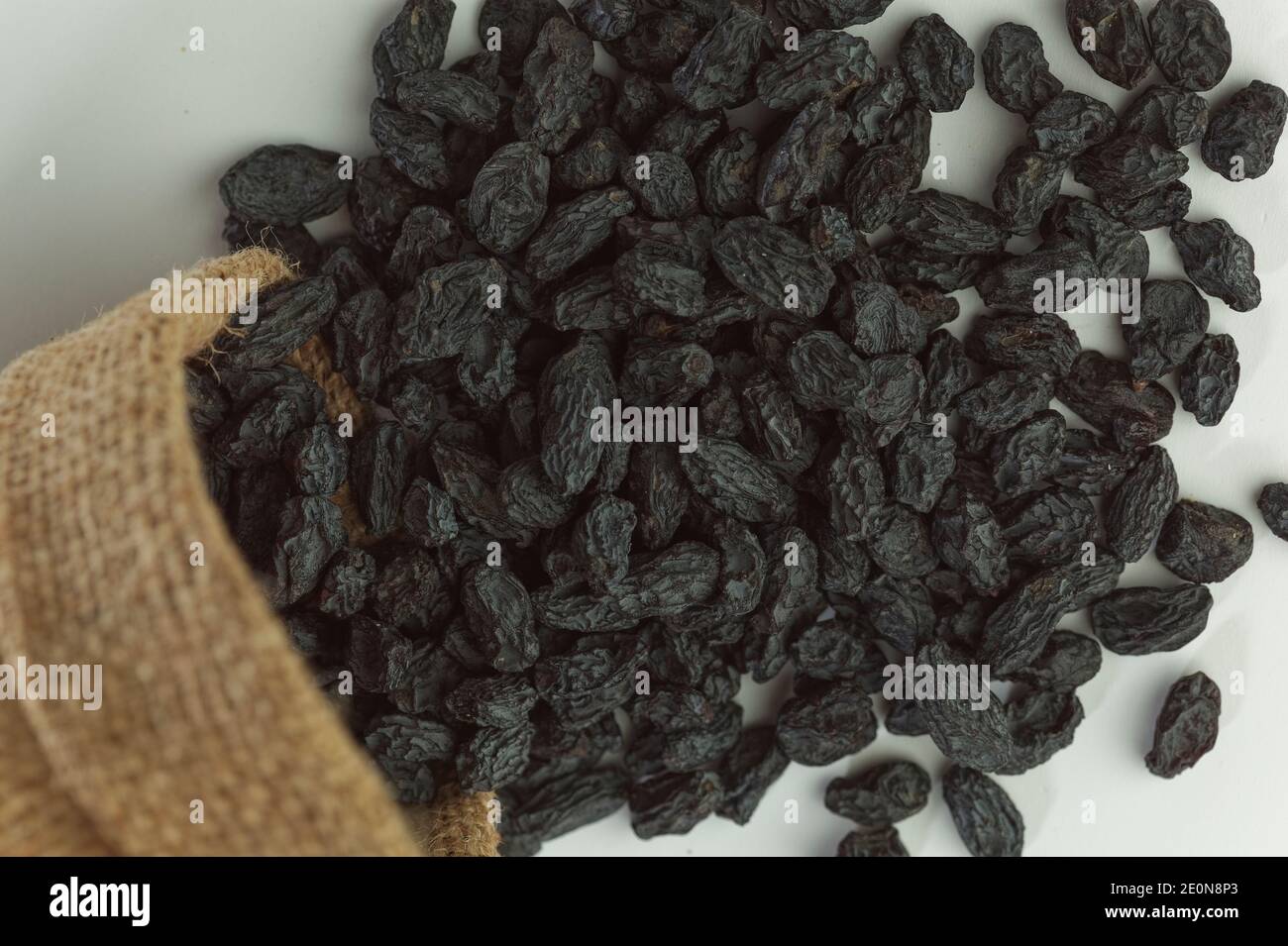 Dry fruits , dried black grapes manuka sultanas black currant raisin on ...