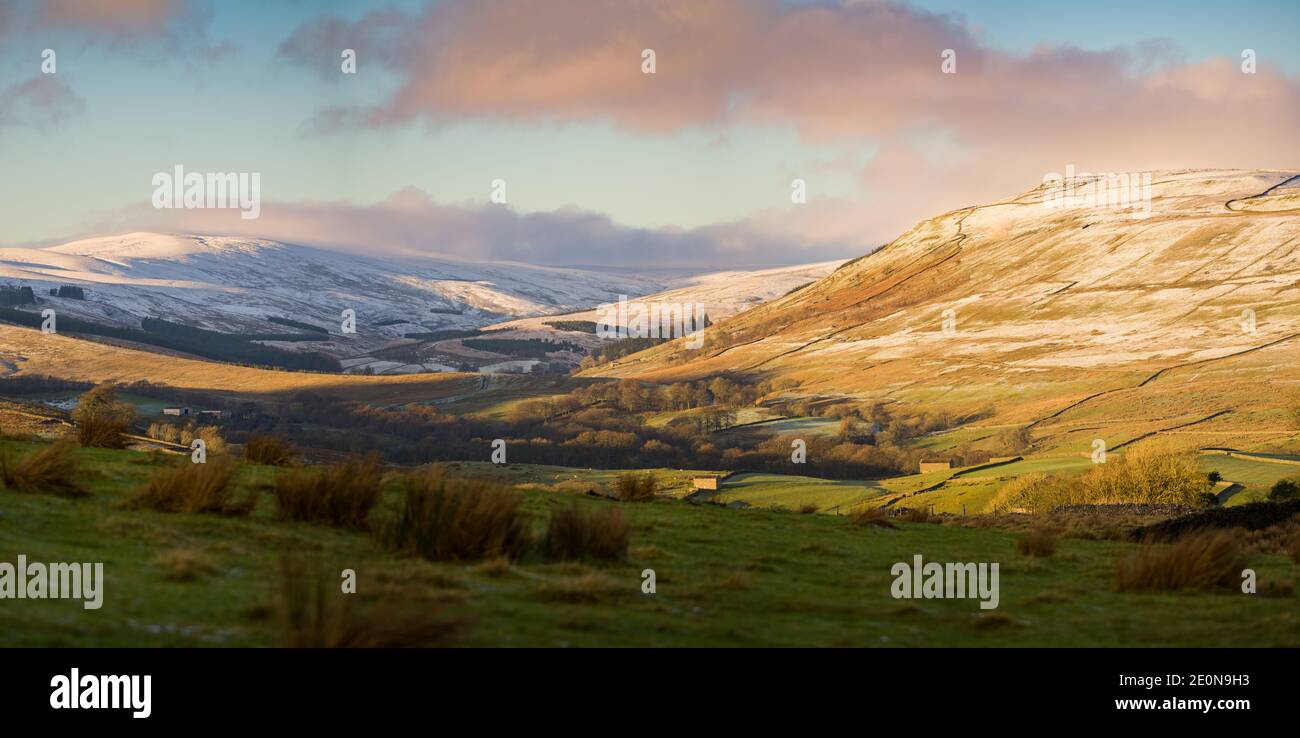 Snowy winter landscapes deep in the Yorkshire Dales Stock Photo - Alamy