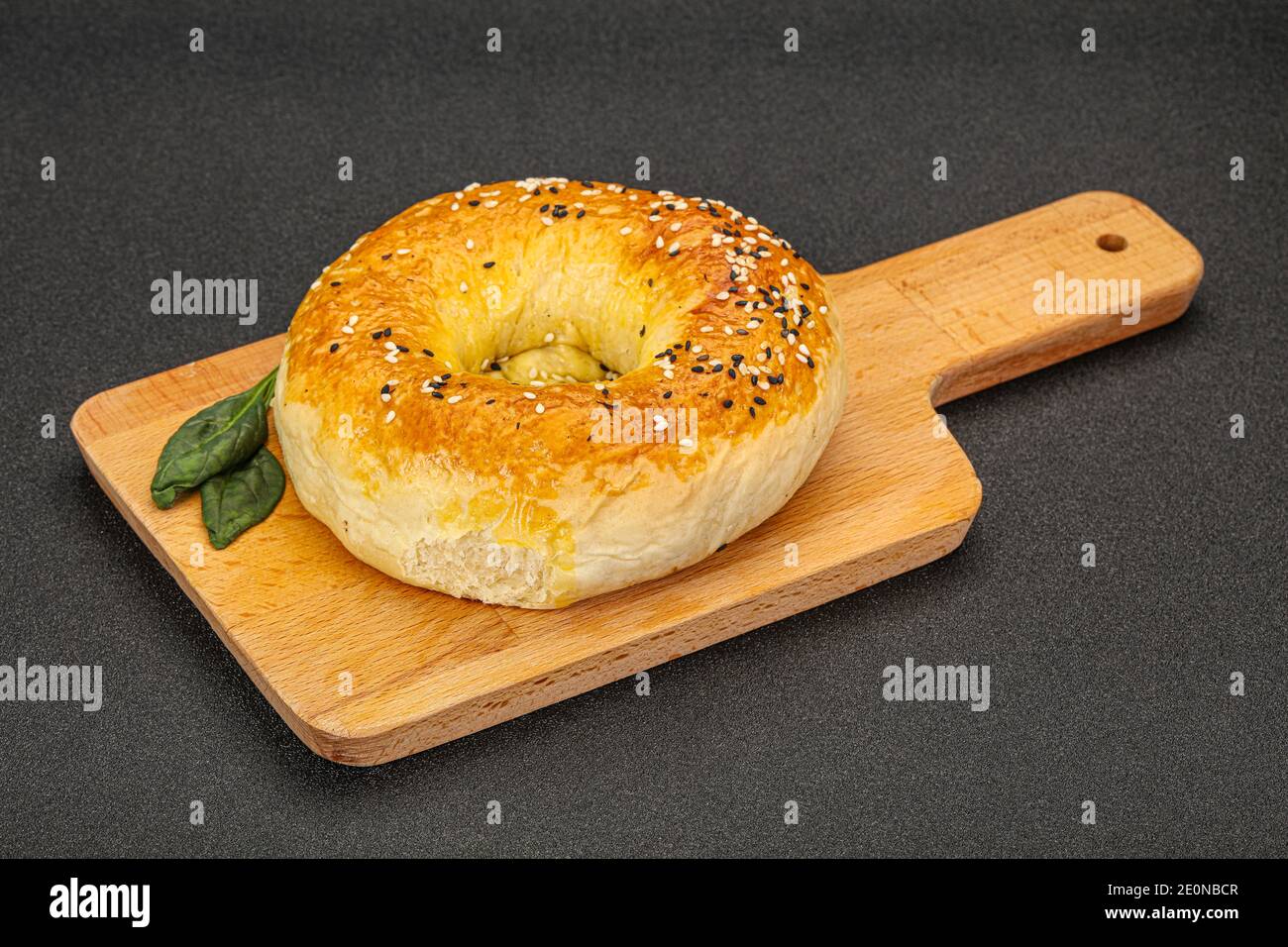 Hot tasty Uzbek flatbread ready for snack Stock Photo - Alamy