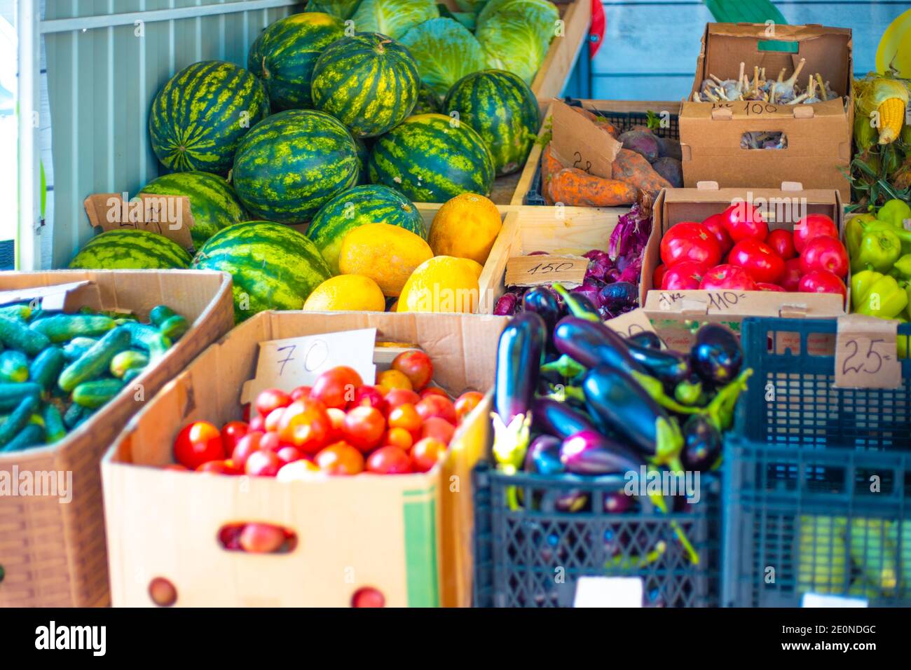 Proper boxes hi-res stock photography and images - Alamy